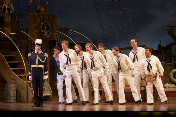H.M.S. Pinafore, la ópera que canta Bob Patiño - Los Simpsons Explicados
